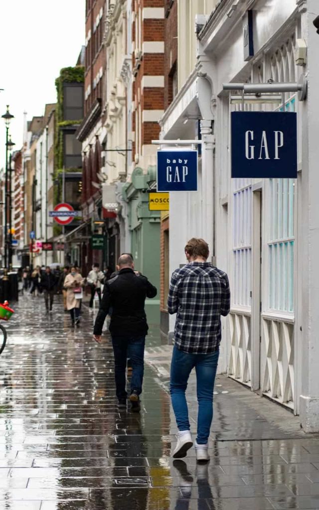 Vinted unveils new B2B digital shipping platform Vinted Go ...