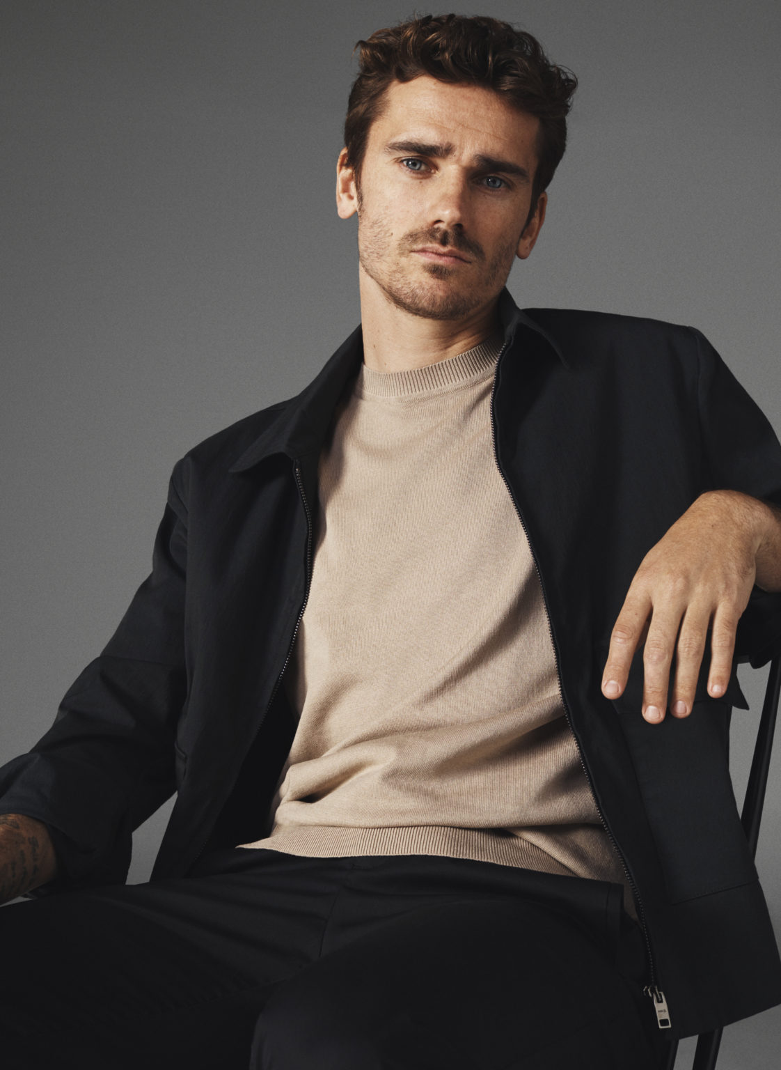 Antoine Griezmann unveiled as face of Mango for SS22 - TheIndustry.fashion