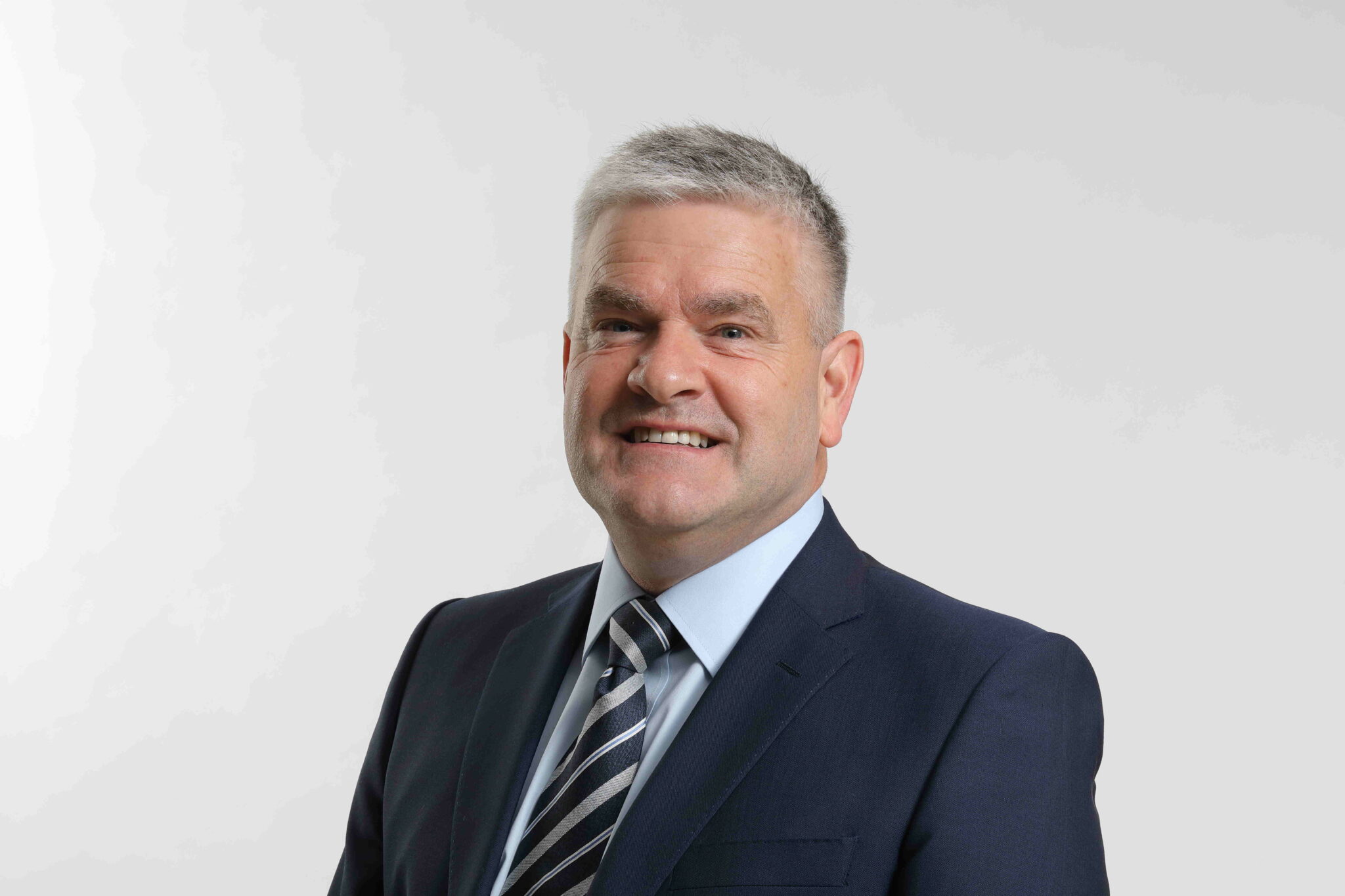 Why Click & Collect is booming in the face of delivery uncertainty - TheIndustry.fashion