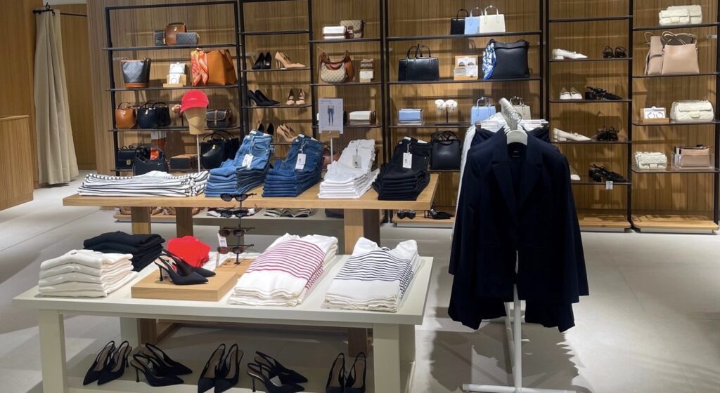 Mango opens new flagship at centre:mk - TheIndustry.fashion