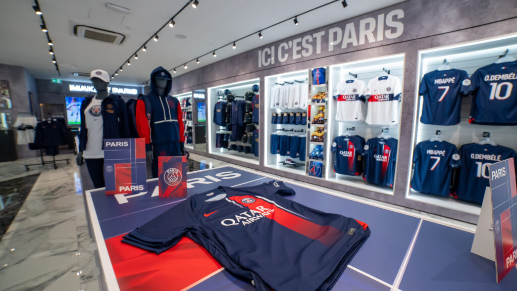 In Pictures: Paris Saint-Germain opens London Oxford Street store in ...