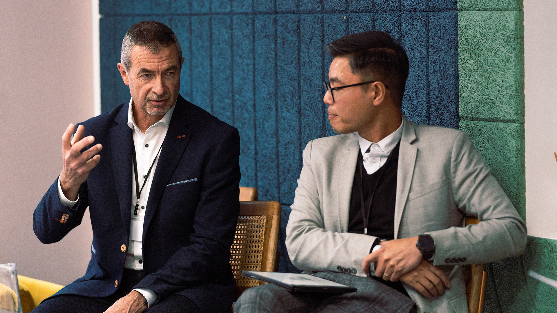 TheIndustry.fashion LIVE! Aptos and PMC Retail on unified commerce - TheIndustry.fashion