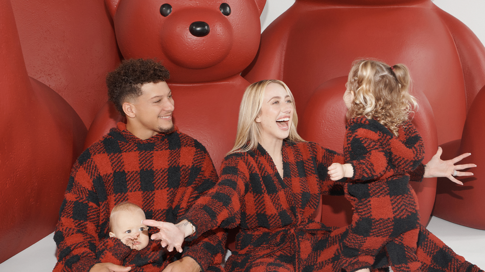 SKIMS casts NFL star's family in cosy holiday campaign - TheIndustry ...