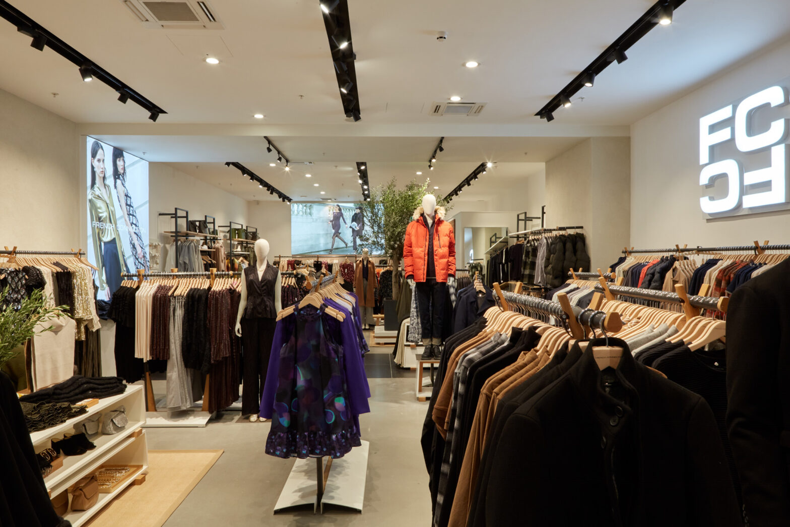 In Pictures: French Connection unveils new Manchester store ...