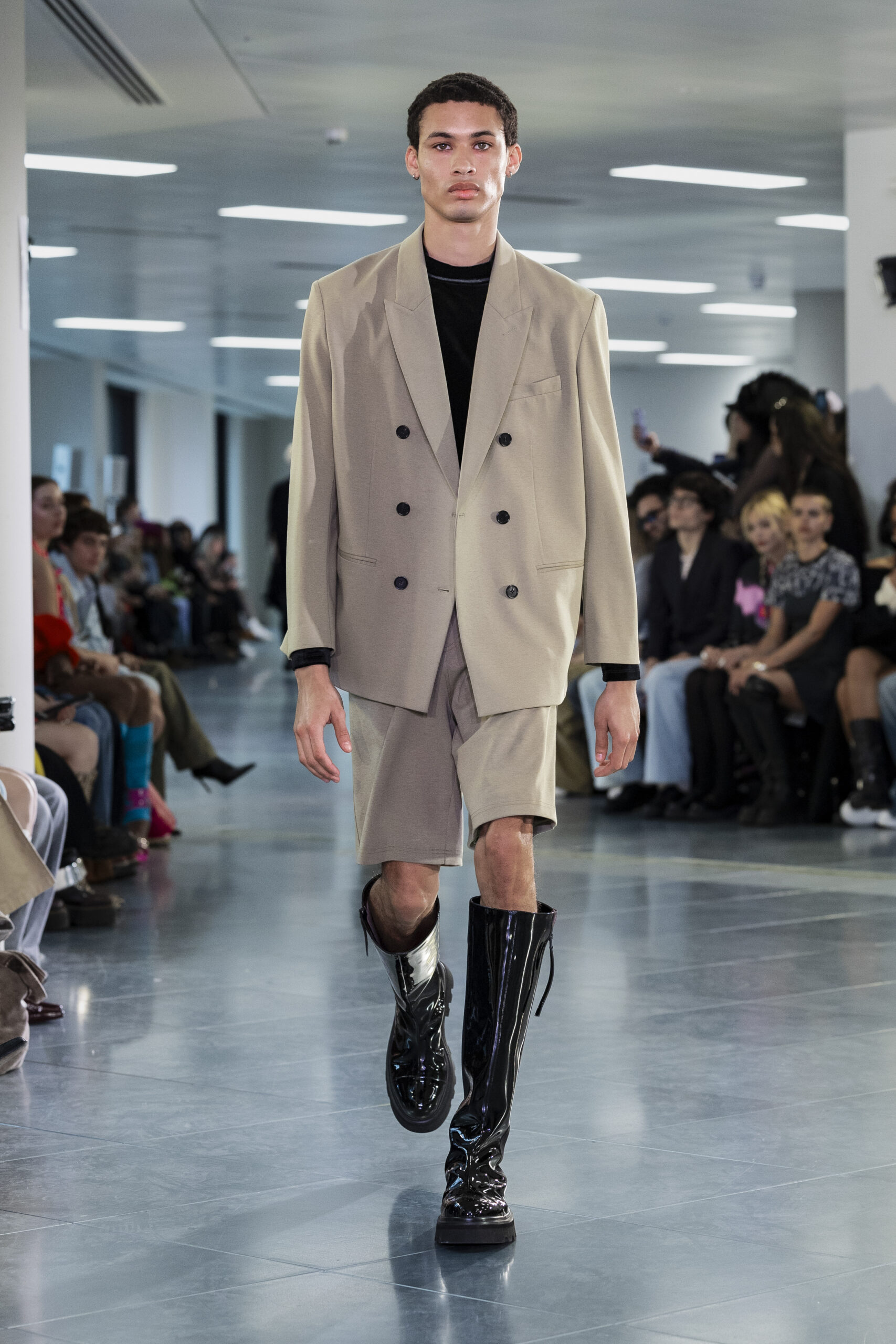 London Fashion Week AW24 Highlights: Mark Fast fuses urban city ...