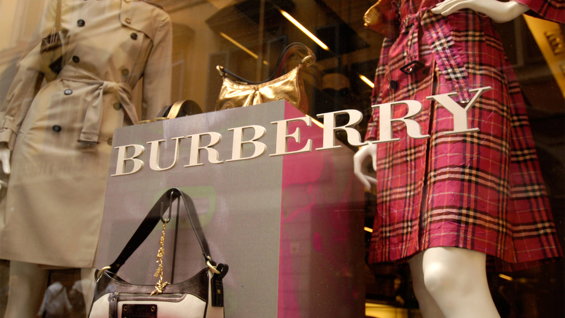 Burberry profits nosedive amid hit from luxury spending slowdown ...