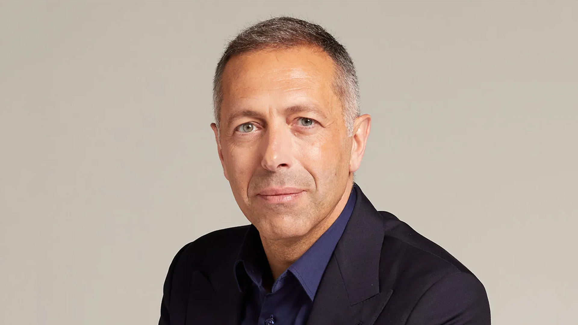 Givenchy appoints former Louis Vuitton President as CEO - TheIndustry ...