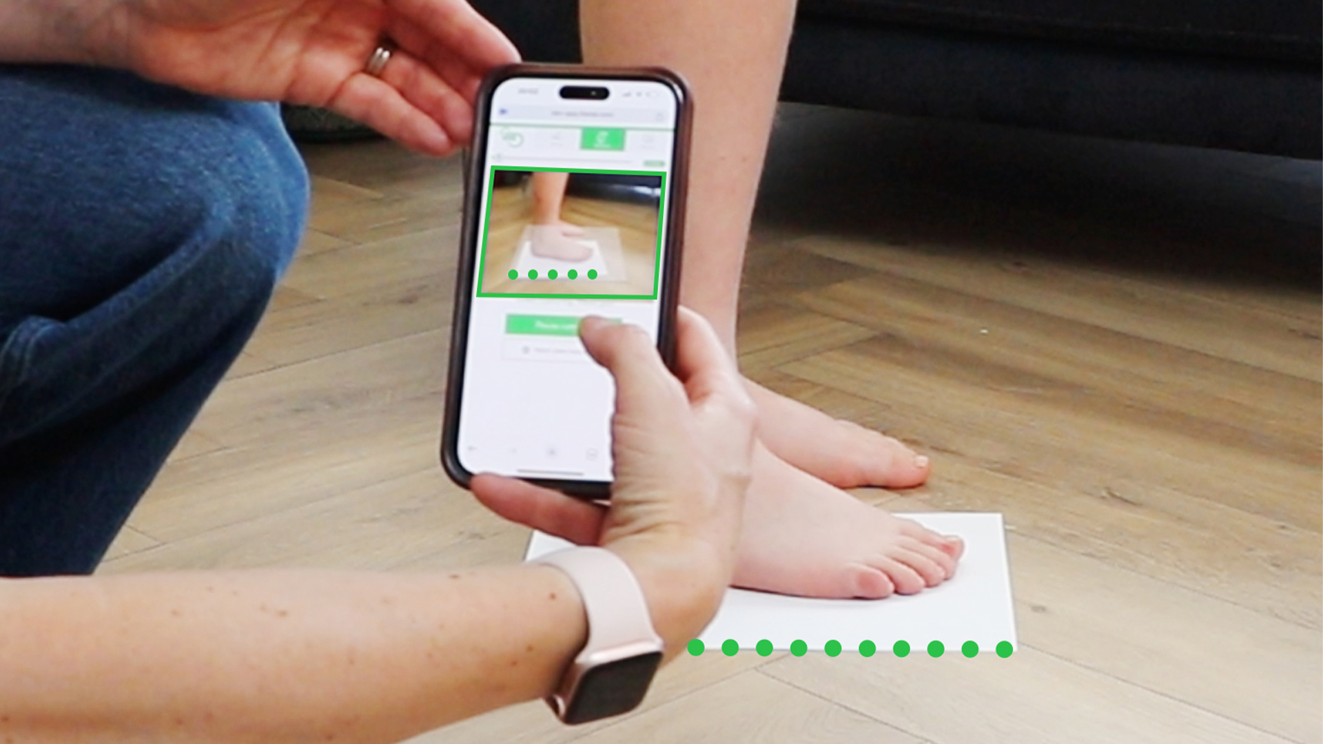 Start-Rite partners with SizeWise to launch digital foot measuring tool ...