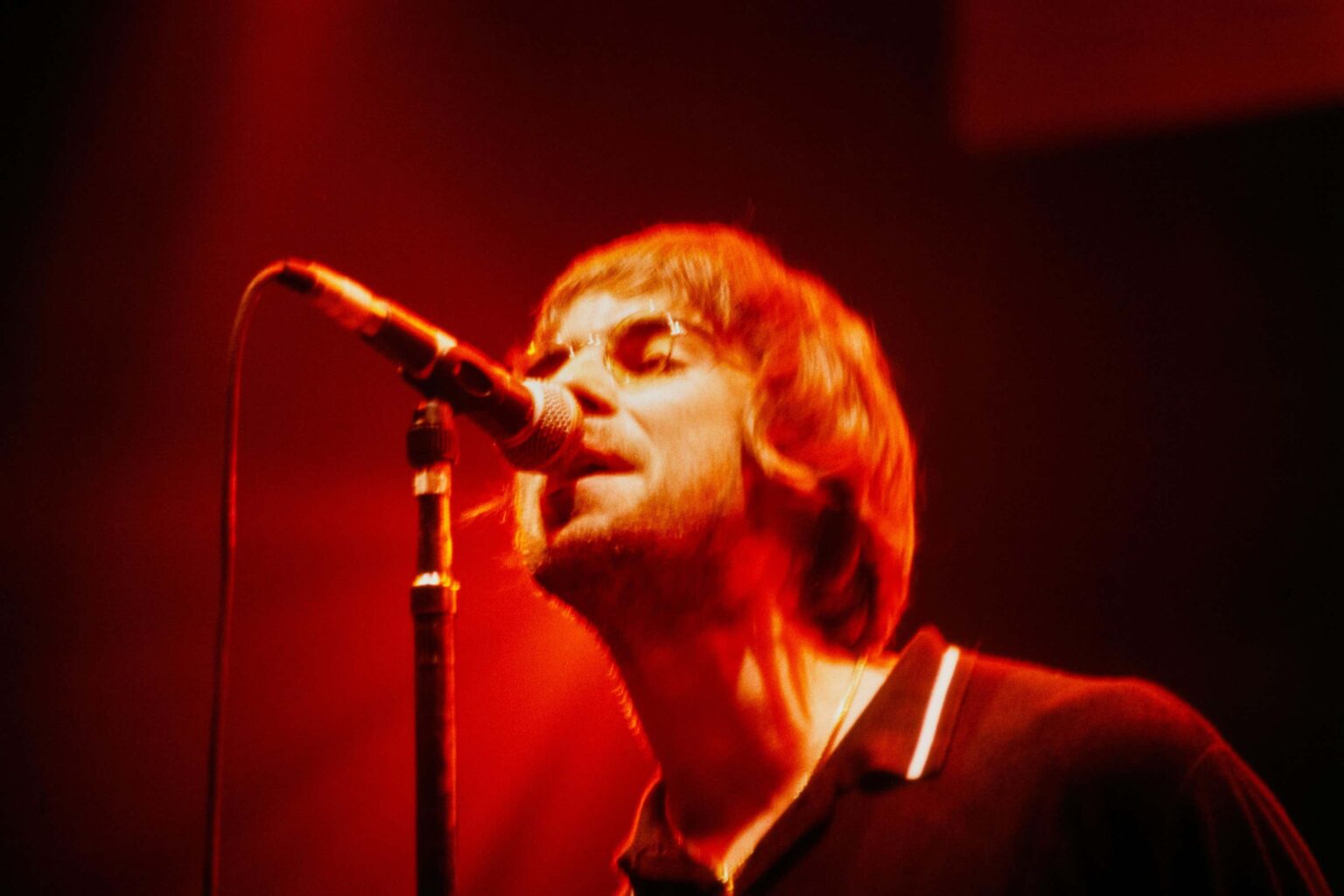 How Oasis’ 90s style continues to influence fashion today - TheIndustry ...