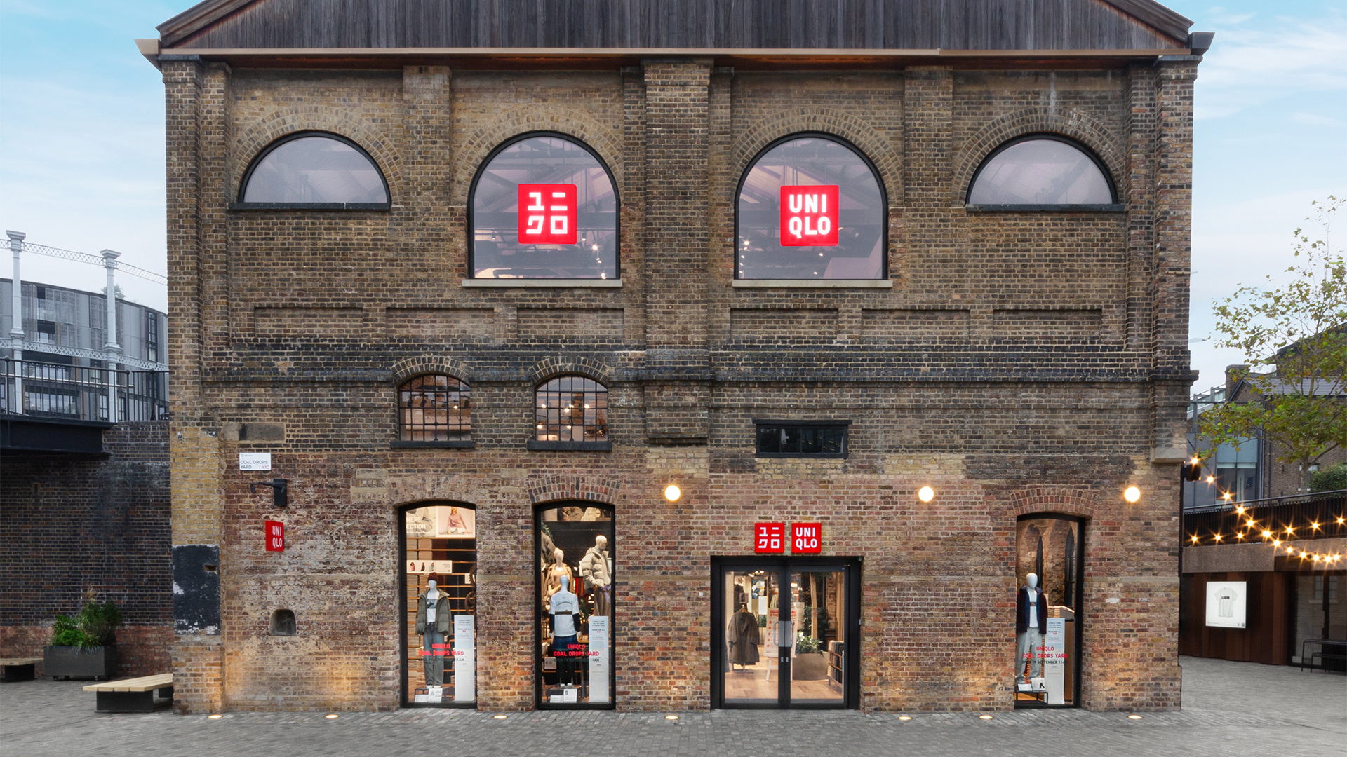In Pictures: Uniqlo unveils new Coal Drops Yard store - TheIndustry.fashion