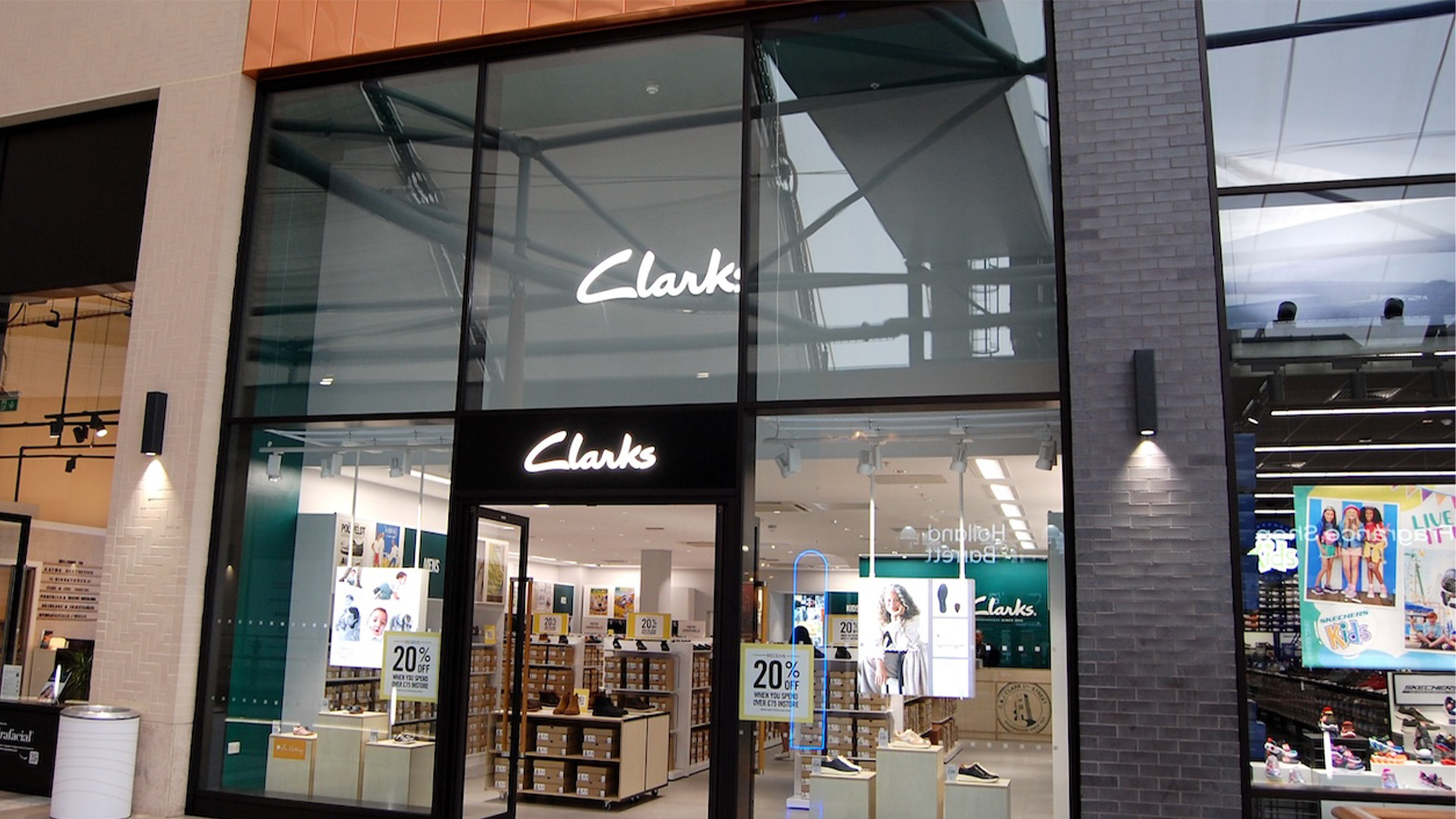 The O2 celebrates best-ever sales boosted by ‘social spending ...