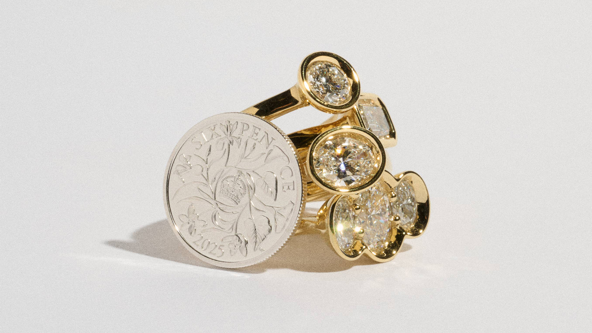 Bridal jewellery made from gold found in e-waste is launched by Royal ...