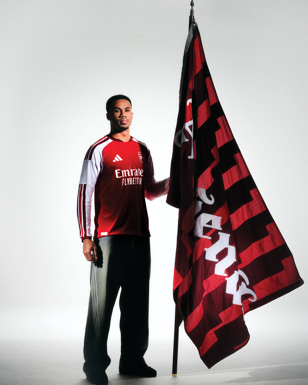 JD reports surge in demand for Arsenal kit following Premier League ...