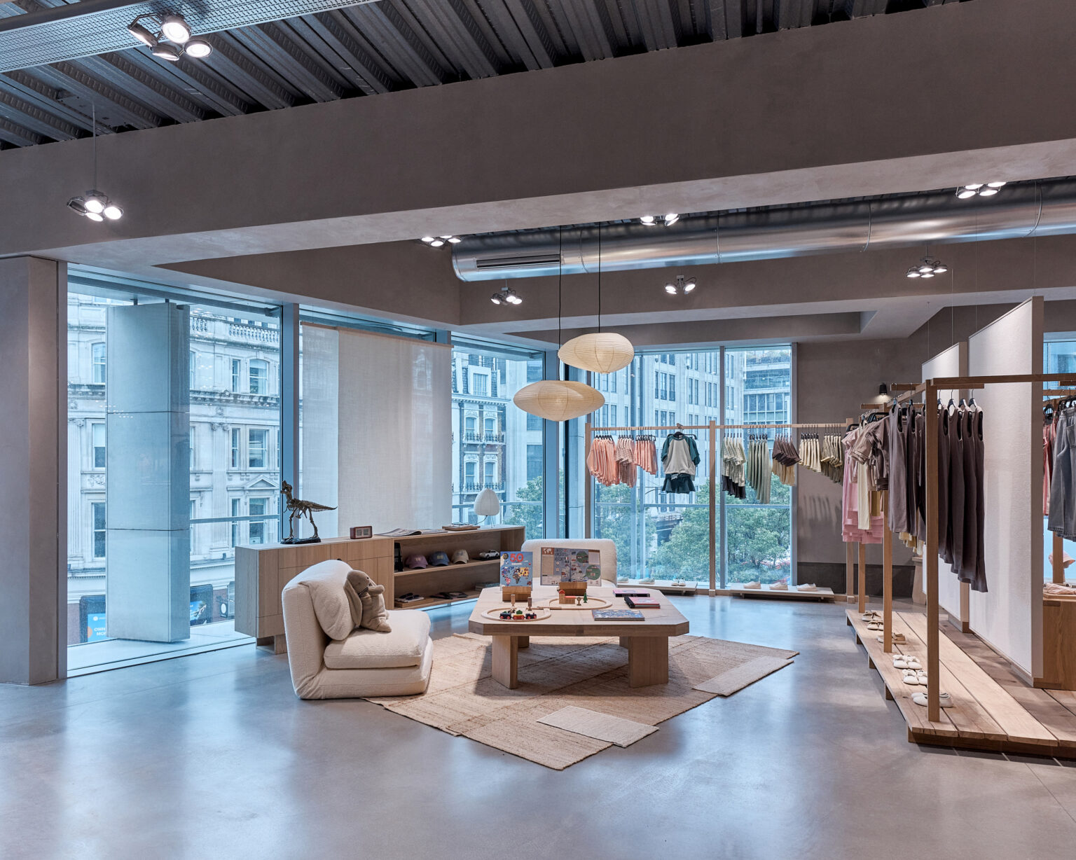 In Pictures: ZARA re-opens Bond Street flagship with new tech-led ...