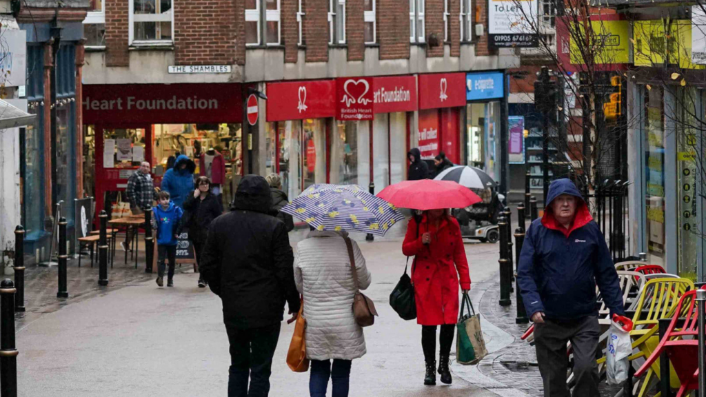 British Heart Foundation plans to close 150 shops amid rising retail ...